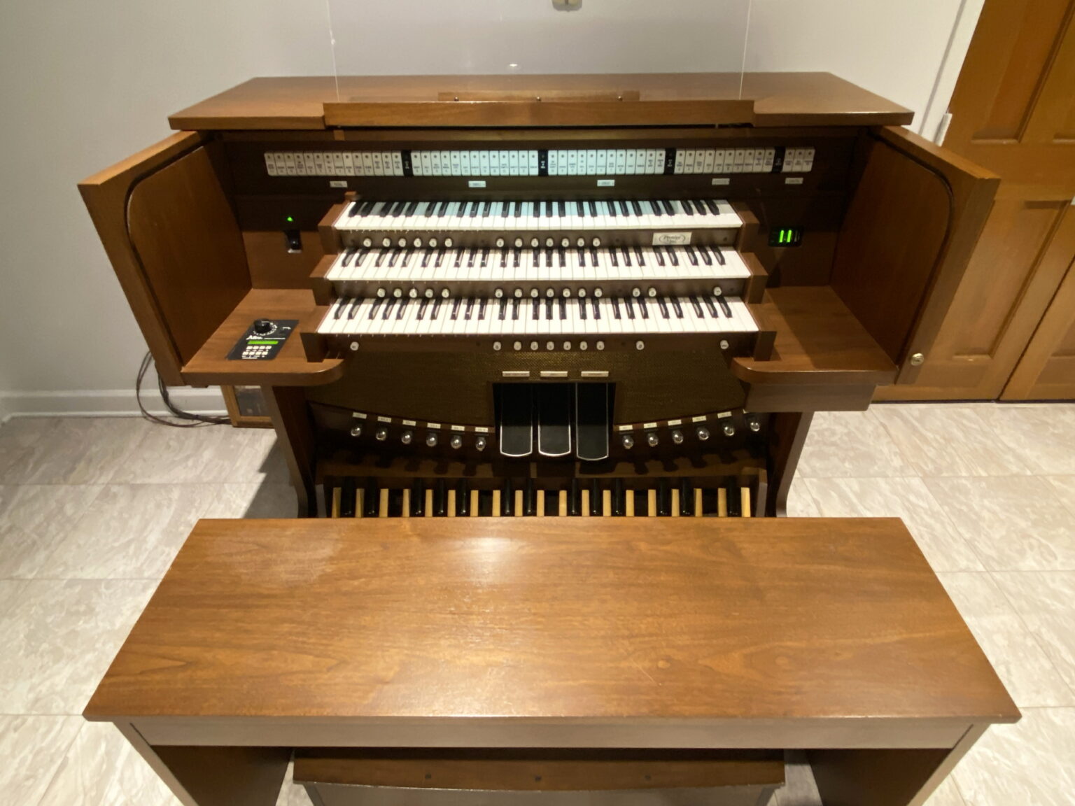 Used Organs | Allen Organ Studios